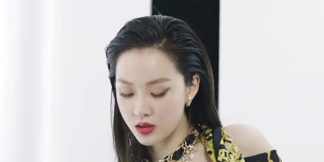 SAAY (EvoL) Age, Height, Boyfriend, Net Worth, Family, Bio - Kpop Wiki