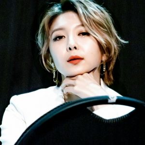 Who is Dami from K-Pop girl group 'Dreamcatcher'? Biography - Kpop Wiki