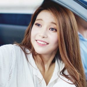 Solar (Mamamoo) Age, Height, Family, Parents, Relationships - Kpop Wiki